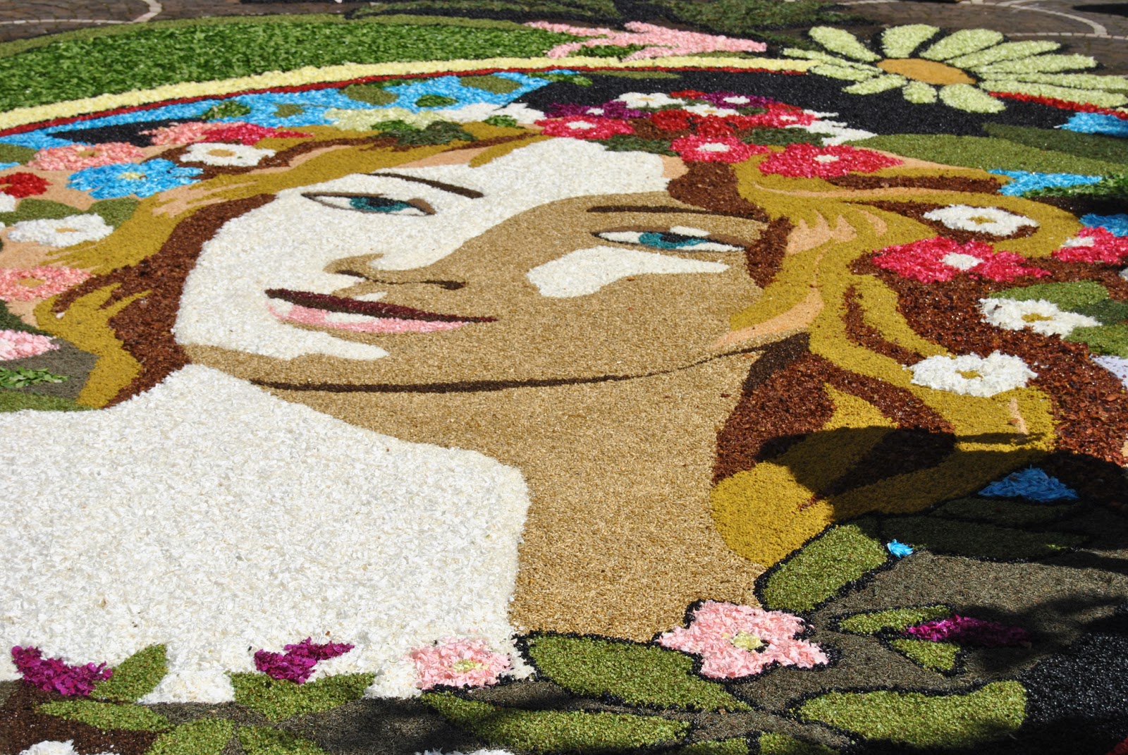 Dall'infiorata di Pietra Ligure all'infiorata di Noto: ma che cosa sono ...