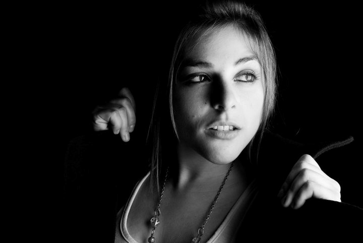 Espectacul-arte: Shashy presenta su primer single “Tu corazón me guía ...