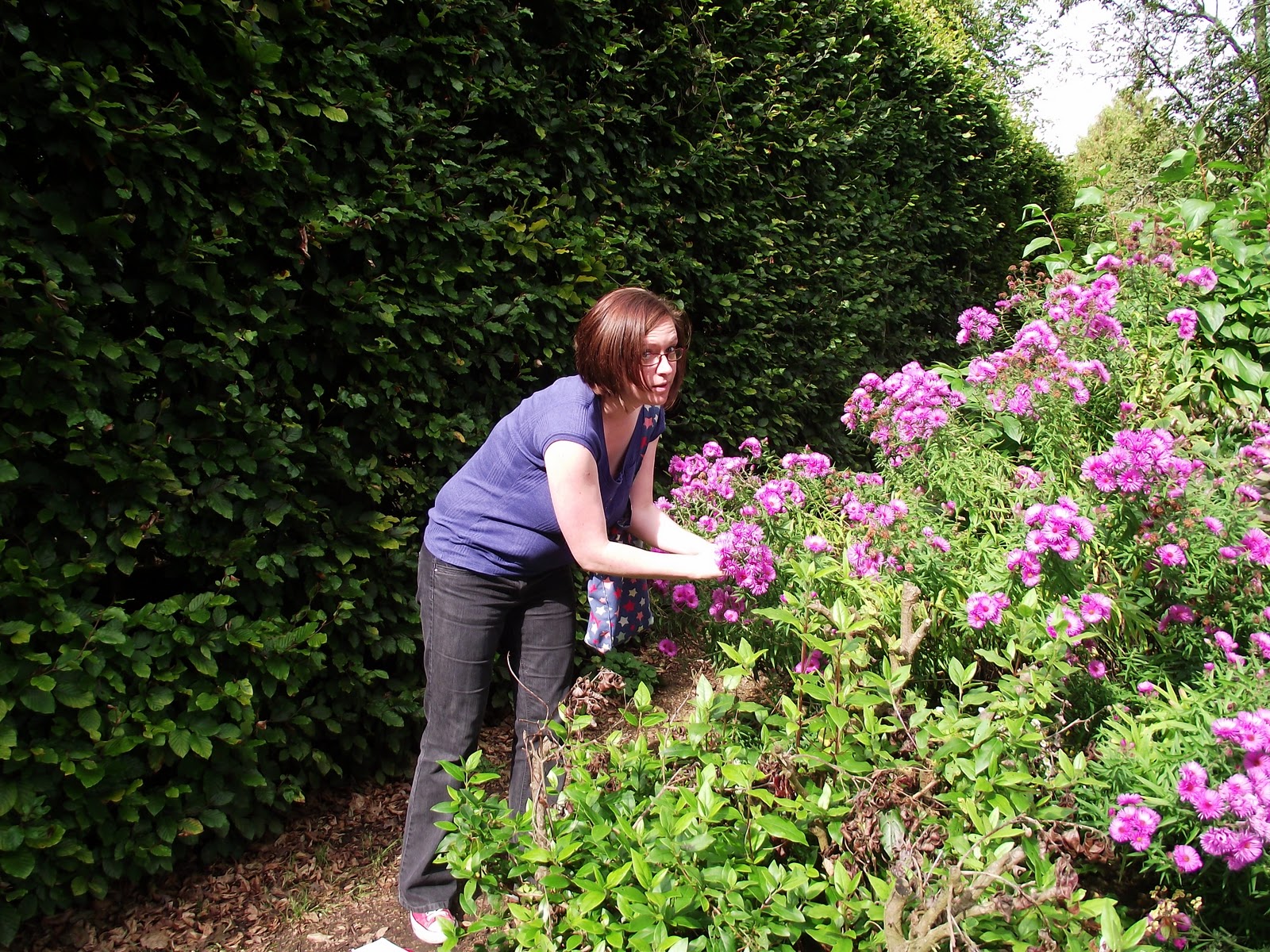 Autobiography of an Anglophile: The Tale of the Flower Thief