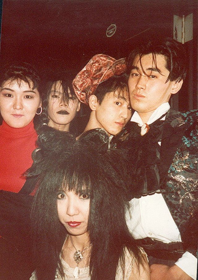 15 Cool Pics That Defined the Youth Fashion Trends of Tokyo in the ...