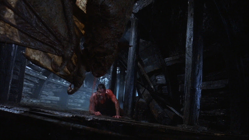 Movie Review: "Graveyard Shift" (1990) | Lolo Loves Films