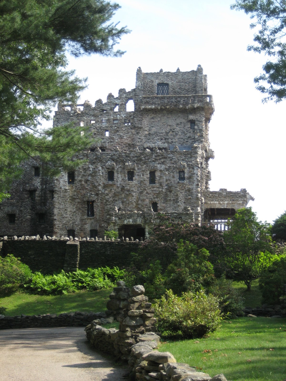 We Three Jacksons: Gillette Castle
