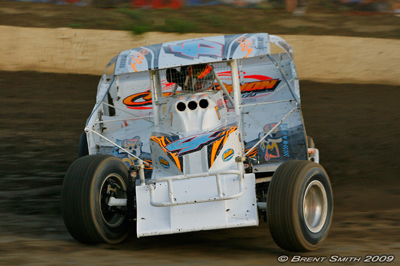 COWPATTY NATION: DUANE HOWARD (Brent Smith photo)