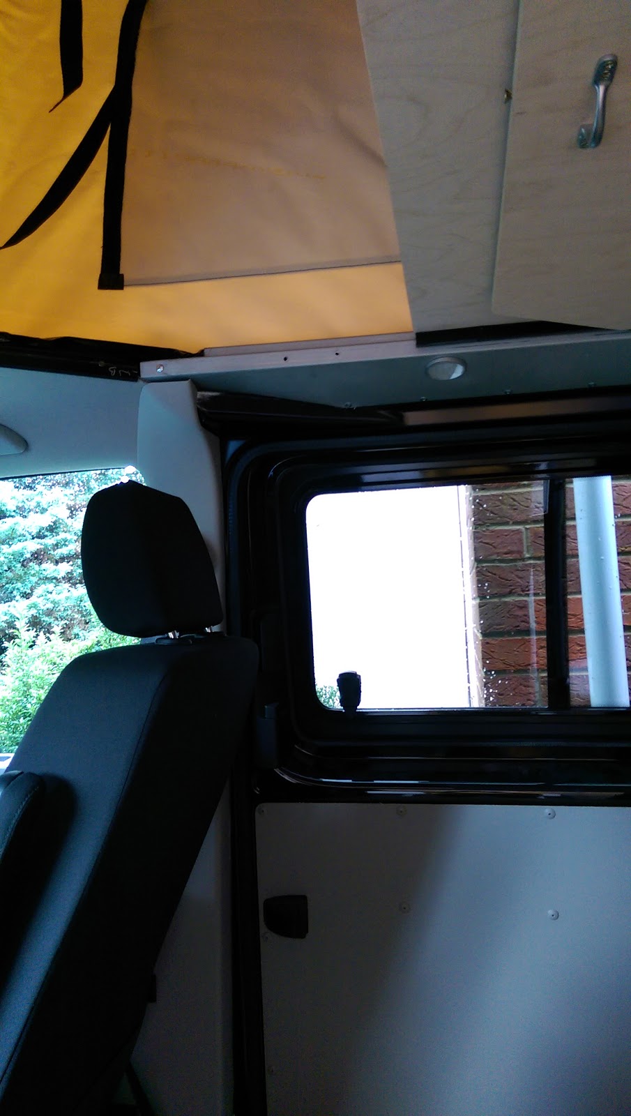 myT6selfbuildVW: Pop Top, Solar Panel and LEDs