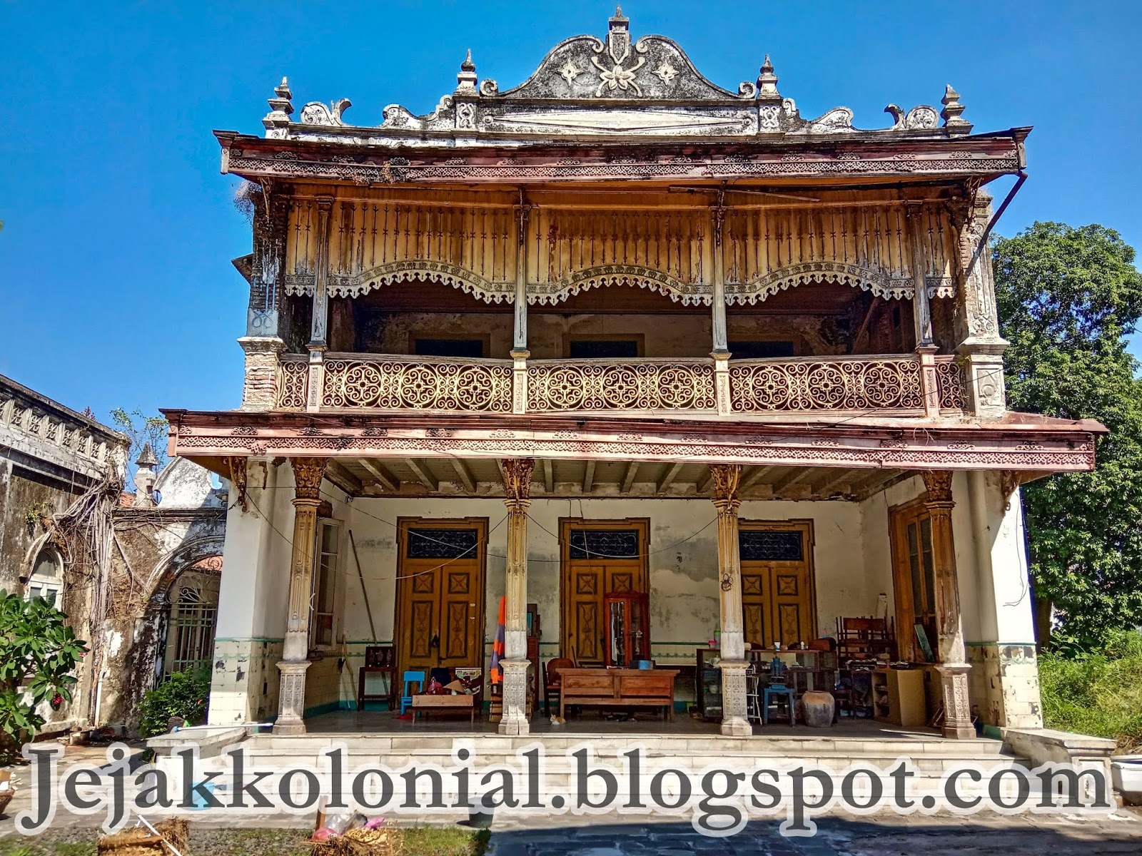 Jejak Kolonial: Perjalanan Hidup Rumah Indische Woonhuizen