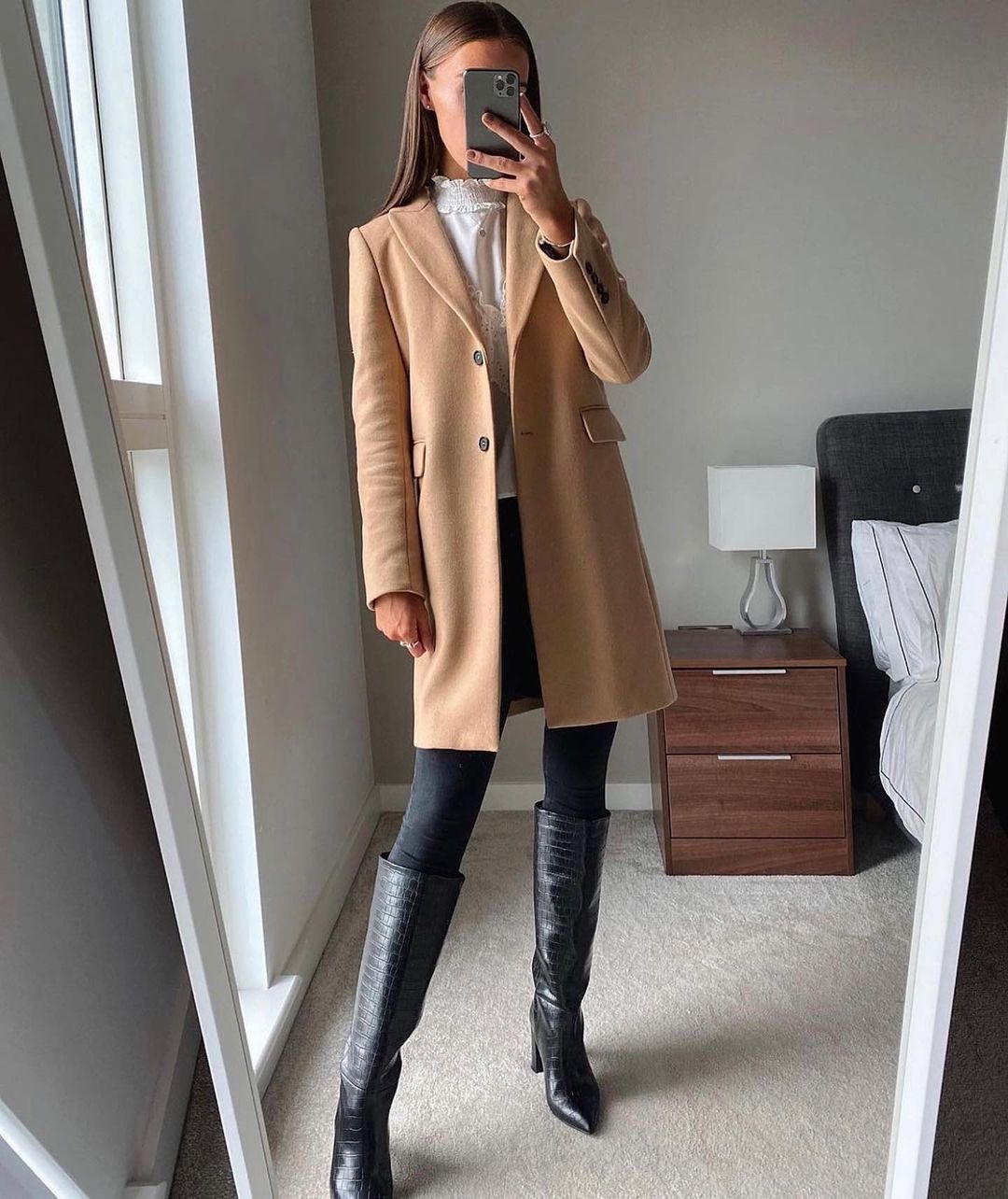 Simple fall looks to incorporate into your everyday style