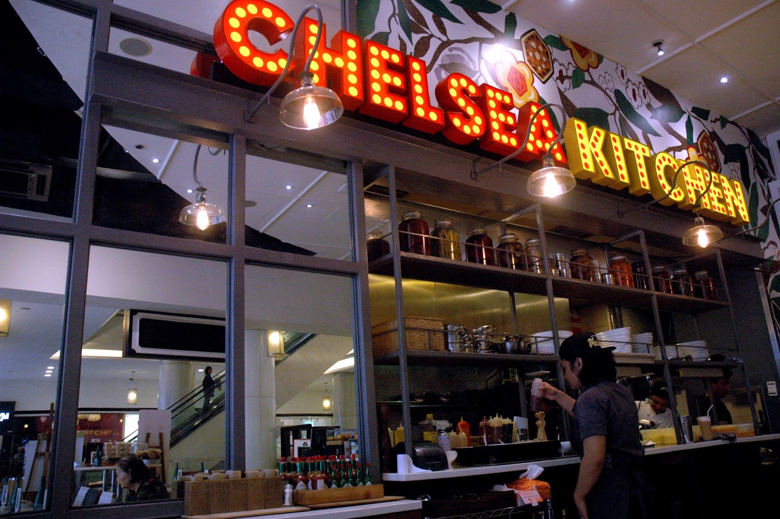 DUDE FOR FOOD: Family-Style at Chelsea Kitchen