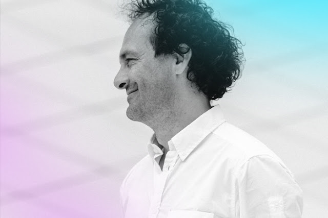 Łabandzi Śpiew: Simon McCorry - Border Land (2019) PL