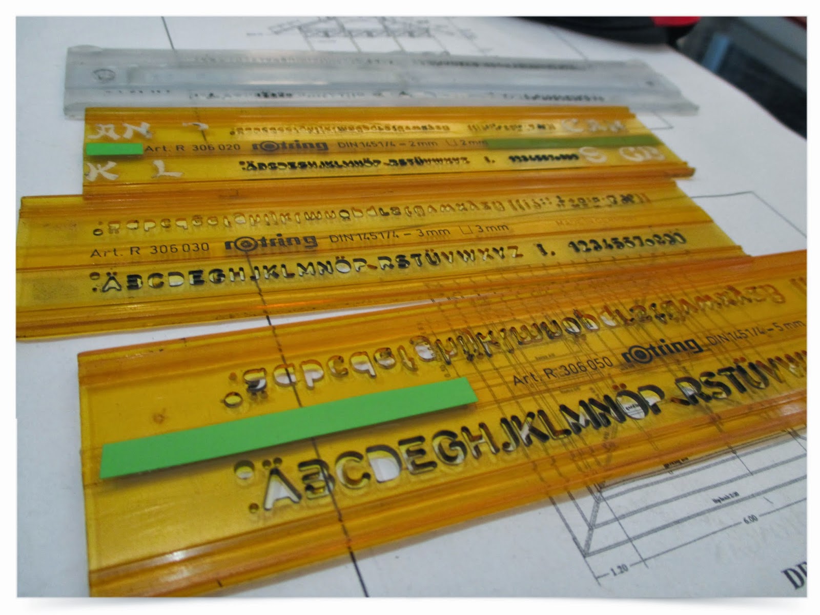 Menggambar Teknik Manual