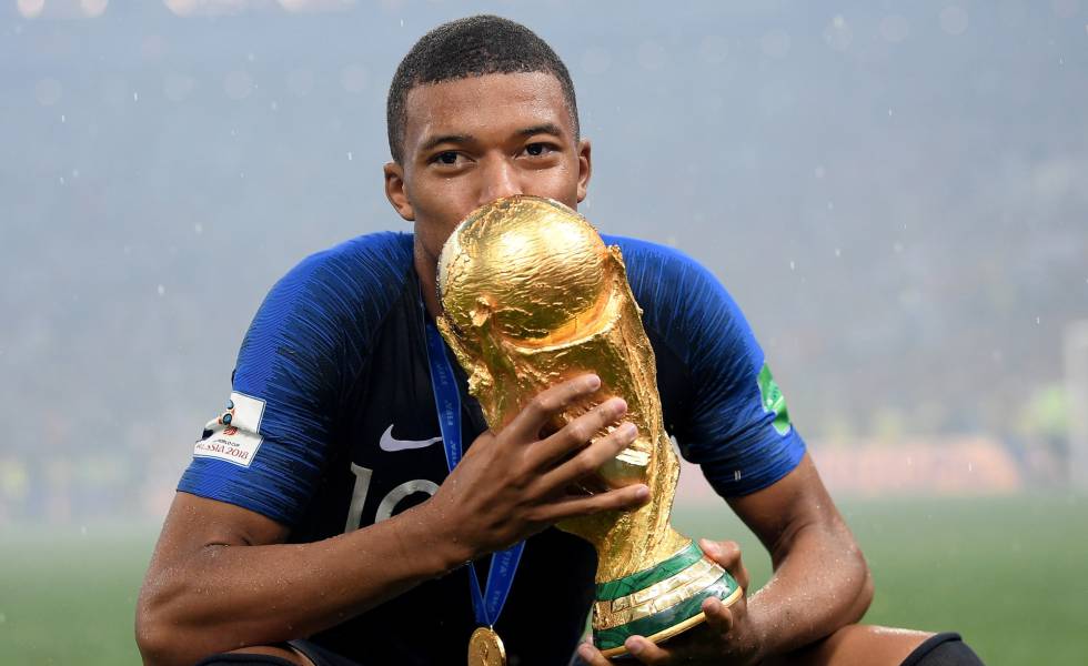 KYLIAN MBAPPÉ PRESENTE Y FUTURO DE FRANCIA: La biografía de de Mbppé