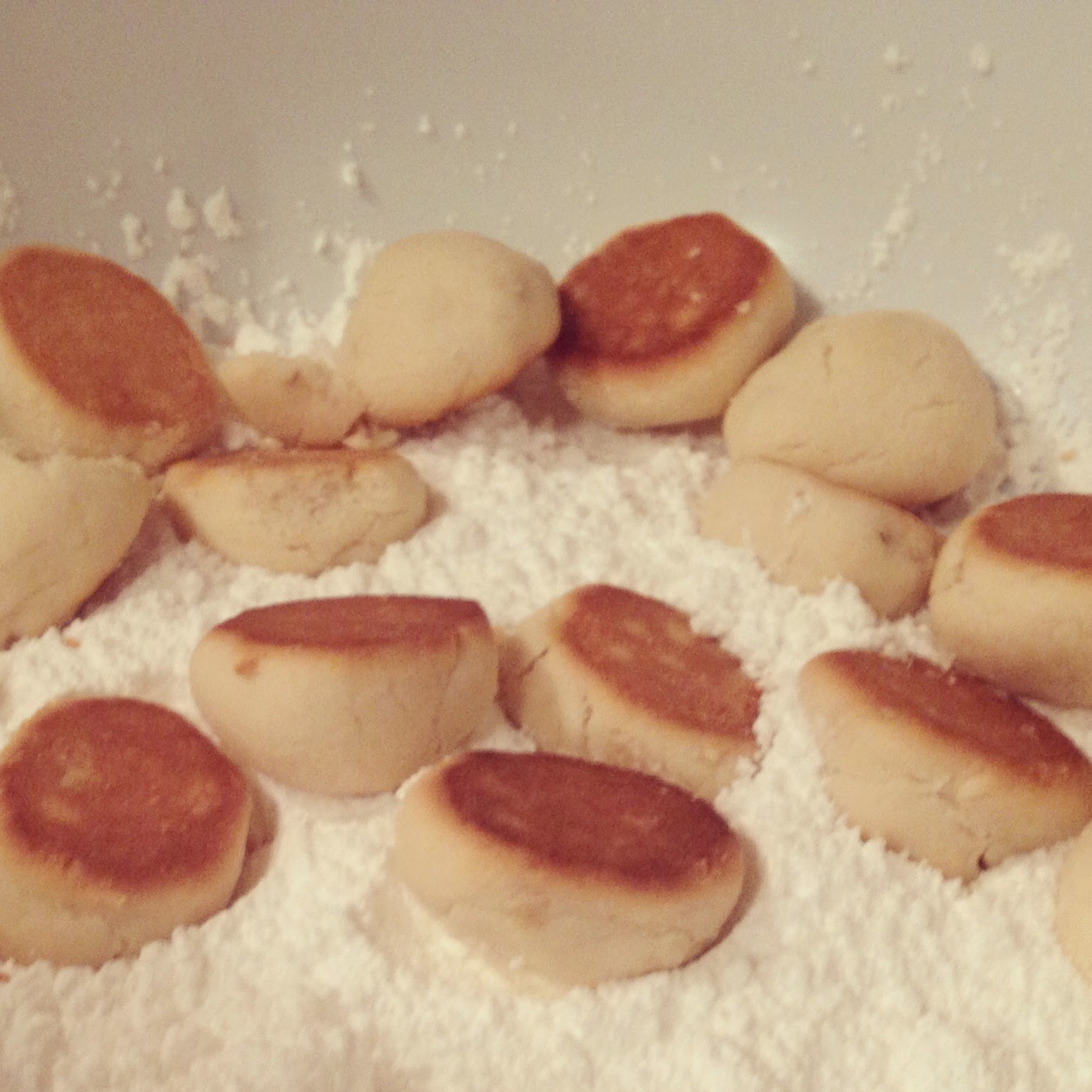 The Working Woman: Finally I Made the Russia Cookies!-:D
