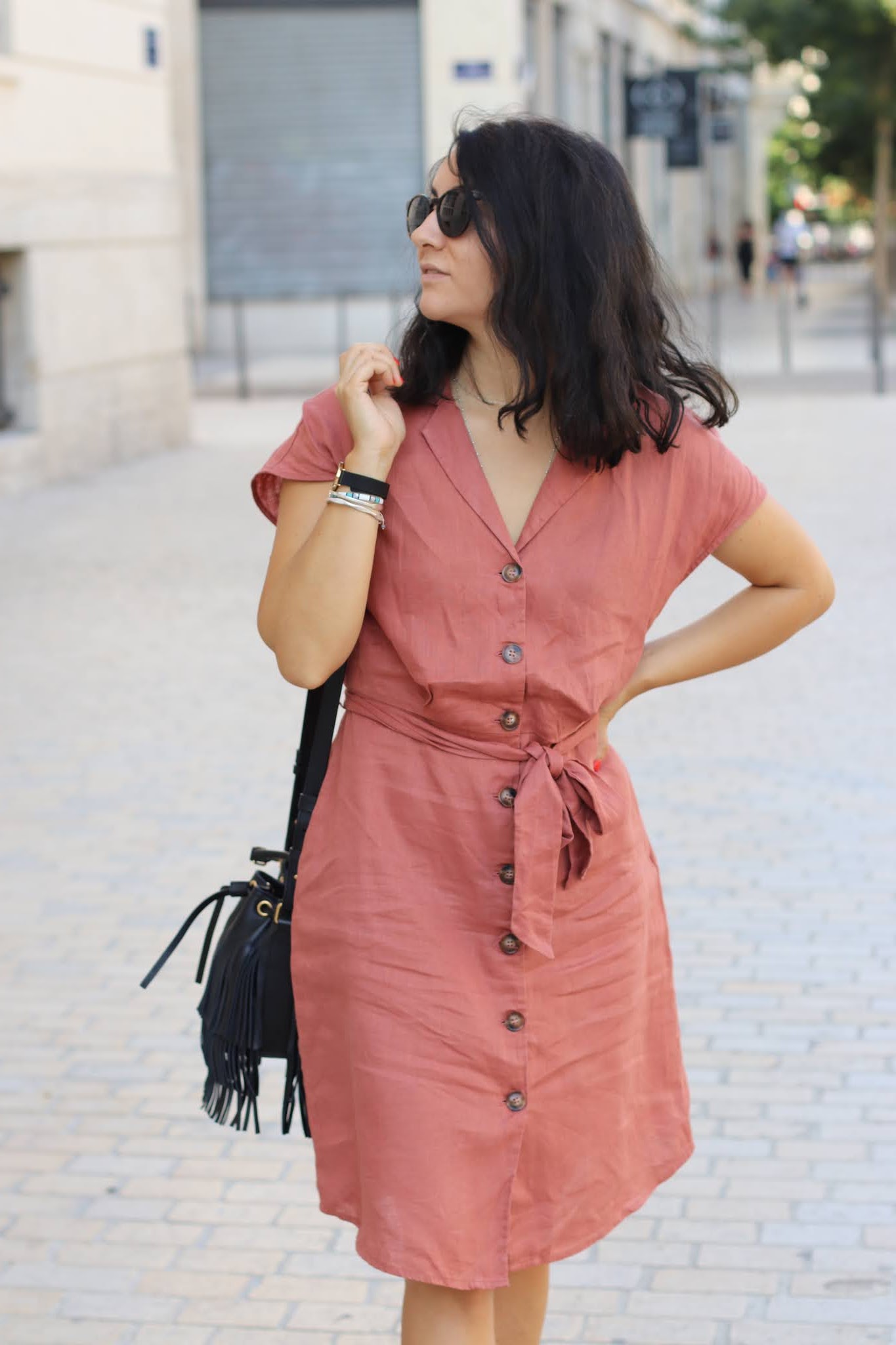 3 conseils pour passer à une mode plus durable - Le bazar d'Alison ...