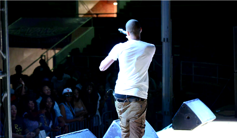 Male Celebrity Saggers (welcome to my eyes): J.COLE IS BOOTY OF THE DAY