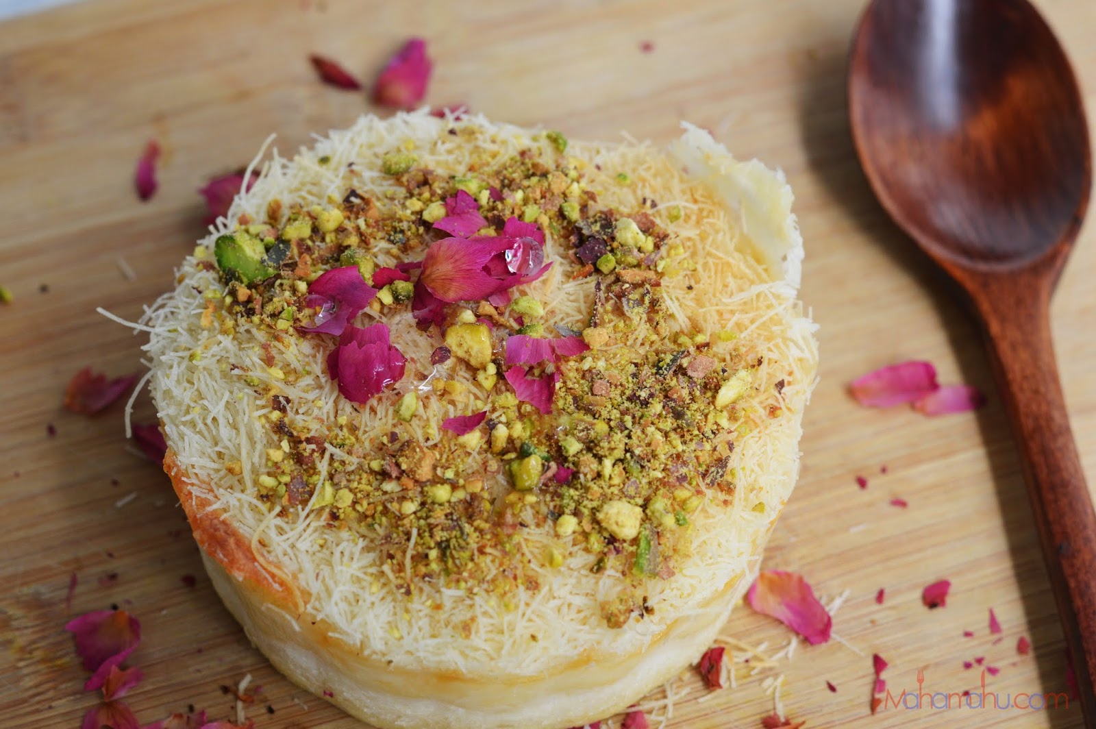 Oh My Kunafa Pencuci Mulut Penuh Dengan Cheese Leleh | Blog Makan Mahamahu