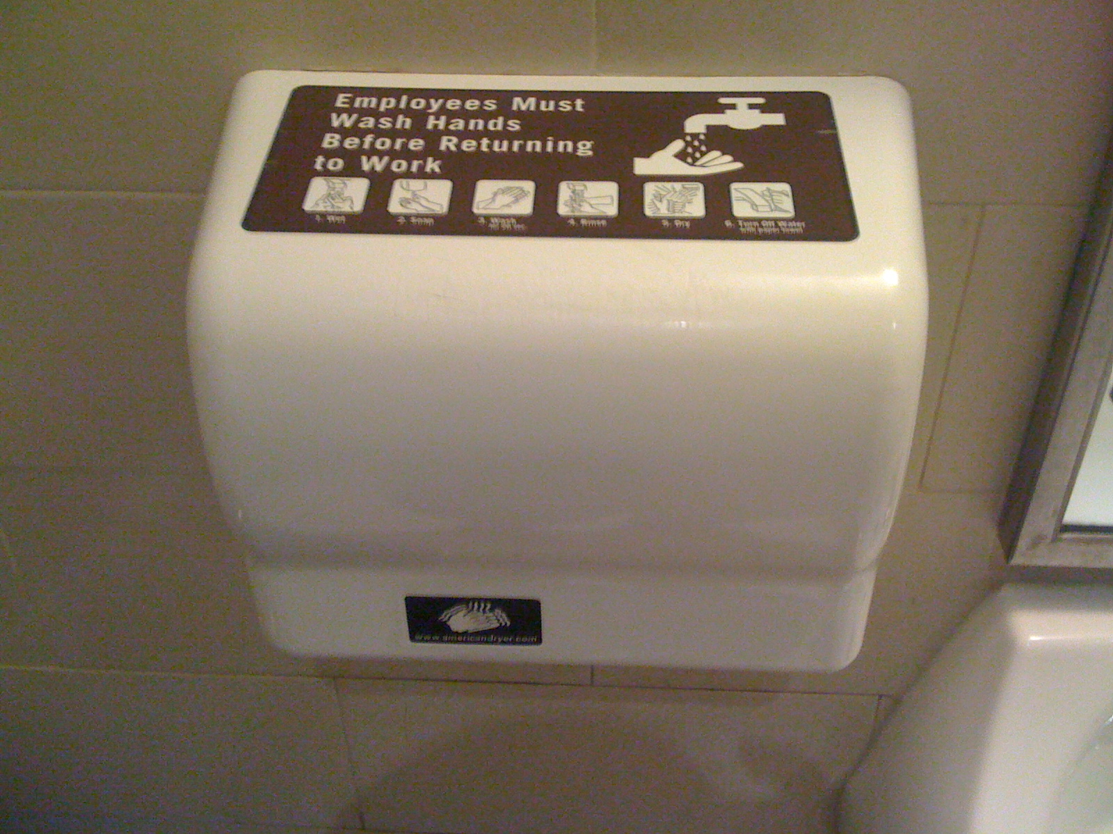 The Institute of Help Reviews: Starbucks: Dry your hands!