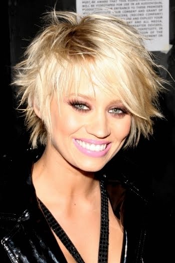 Hairstyles More: Kimberly Wyatt’s Full Layered Short Haircut