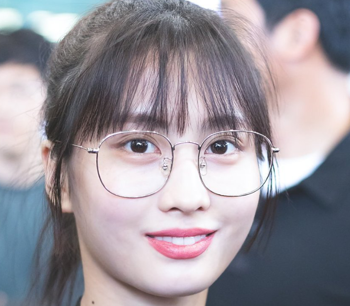 Twice | Main Dancer | Hirai Momo (平井 もも) - KGGFAN