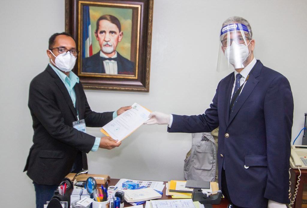 ALPAIS deposita ante JCE propuesta de programa de gobierno de Guillermo ...