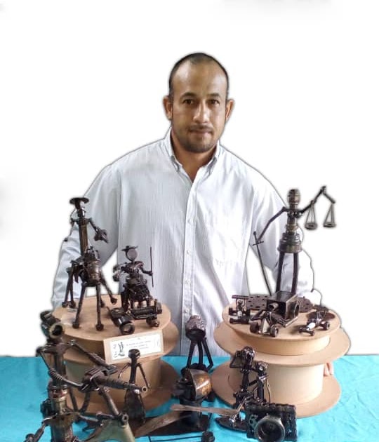 Presentación del artesano Edwin Ovidio Duque Arcaya