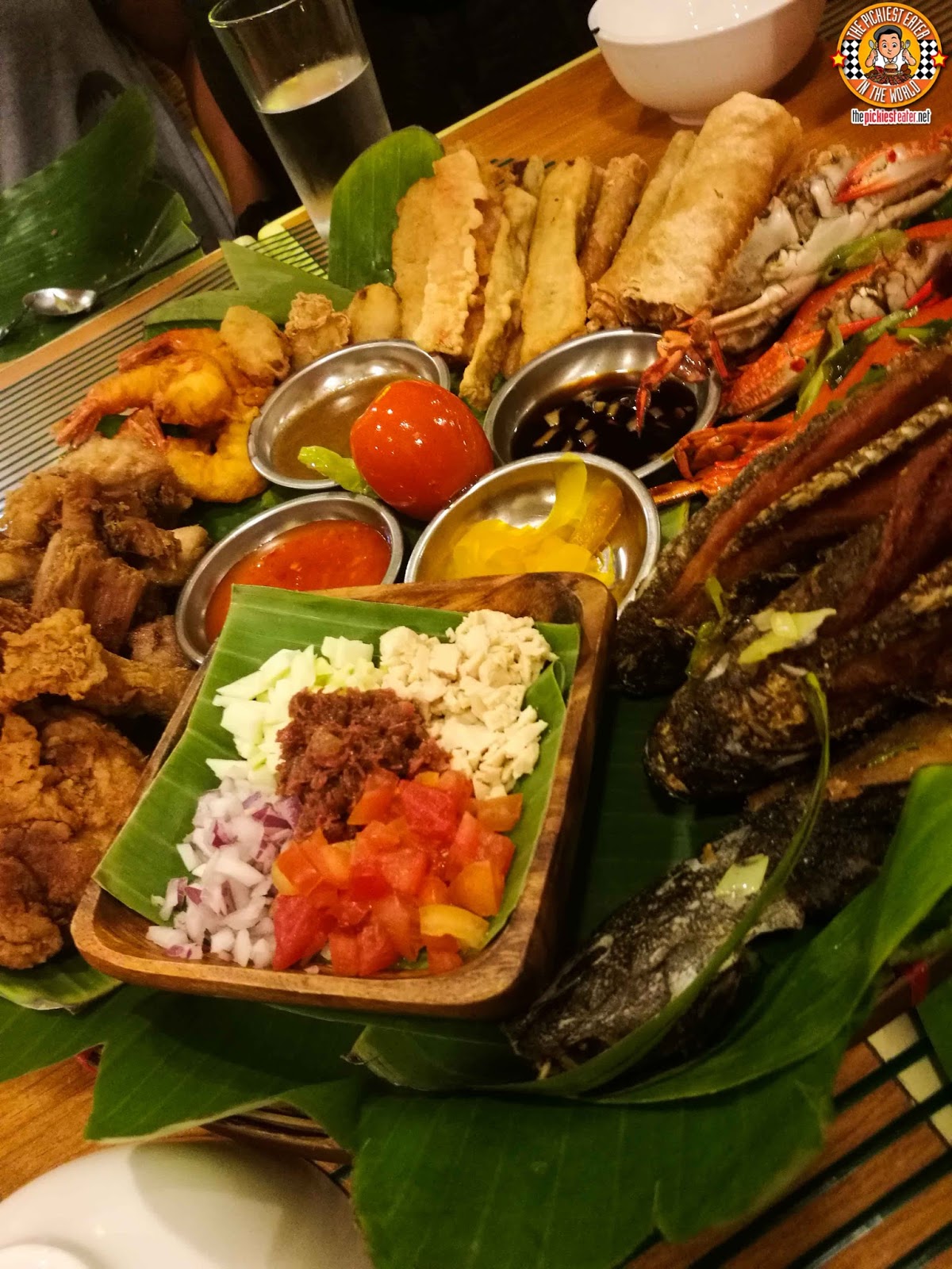 THE PICKIEST EATER IN THE WORLD: ISDAAN FLOATING RESTAURANT: FROM NUEVA ...
