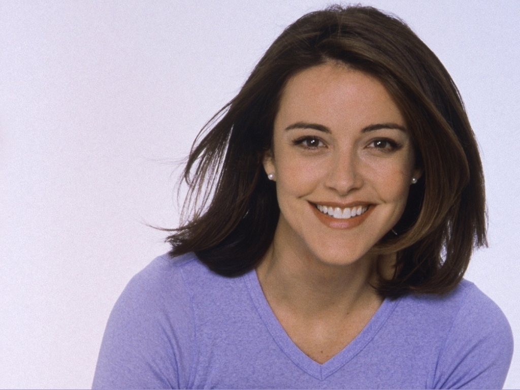 Actress and Celebrity Pictures: Christa Miller