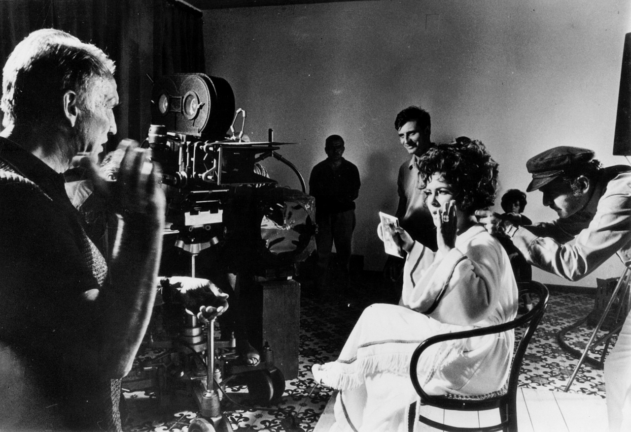 Elizabeth Taylor: On the set of "Boom"