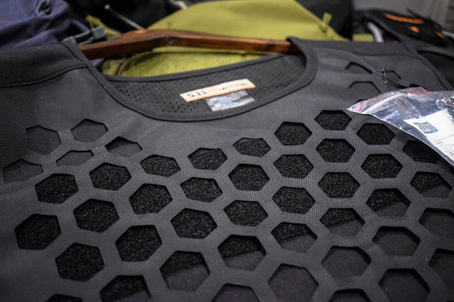 SHOT SHOW 2018: 5.11 TACTICAL HEXGRID! - Femme Fatale Airsoft