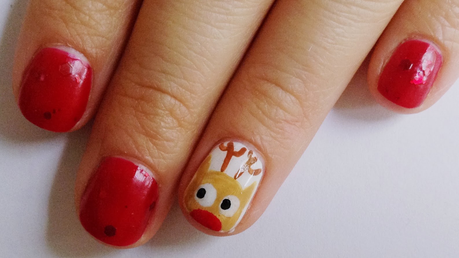 Orchid style: Nails | Easy Rudolph the red nosed reindeer nail art ...