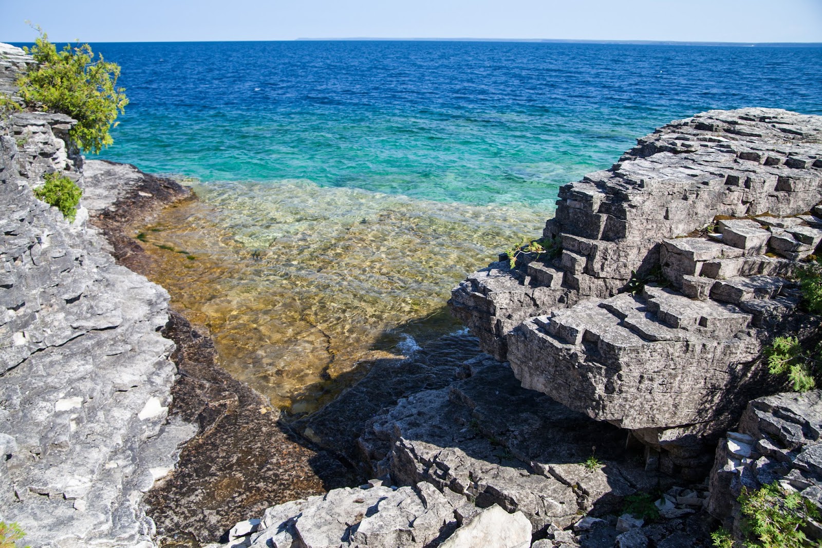 Fathom Five National Marine Park - Explore the World with Simon Sulyma