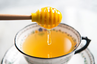 In en om die huis: Suurlemoen tee vir verkoues