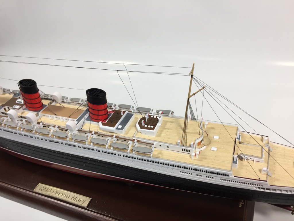 Scott's RMS Queen Mary Model
