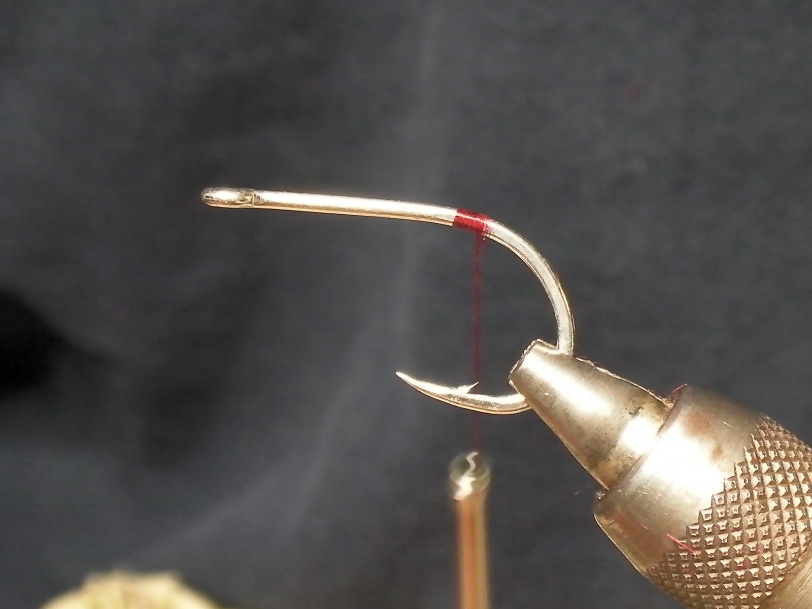 Fly Tying Videos: How to Tie Flies for Freshwater and Saltwater: How to ...