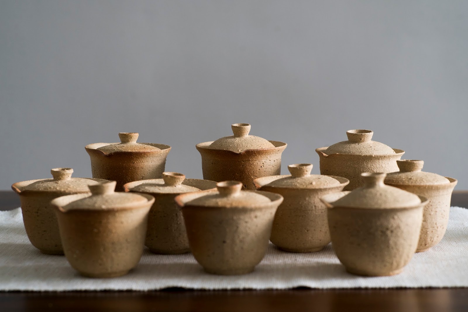 travelling teapot: Qi Pottery