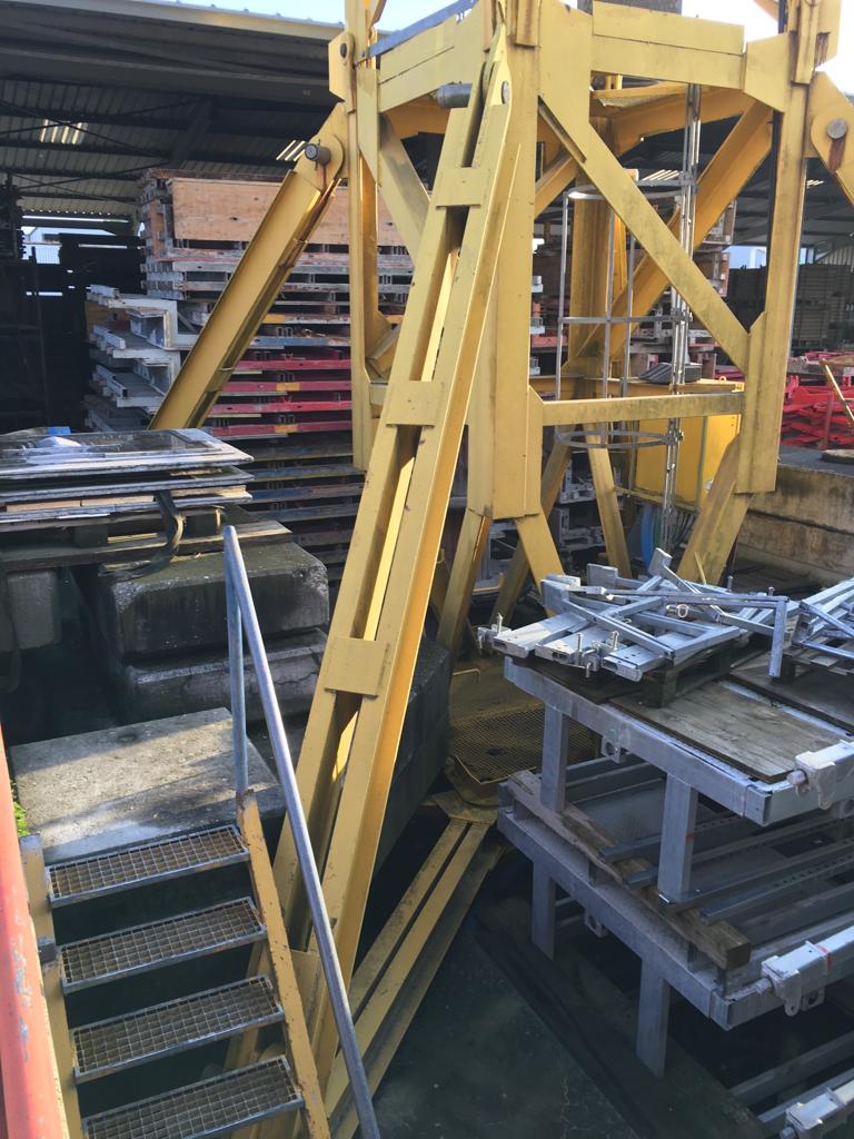 POTAIN H30/23C , Year 1988