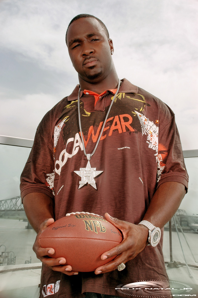 SPORT STARS: 2012-05-06