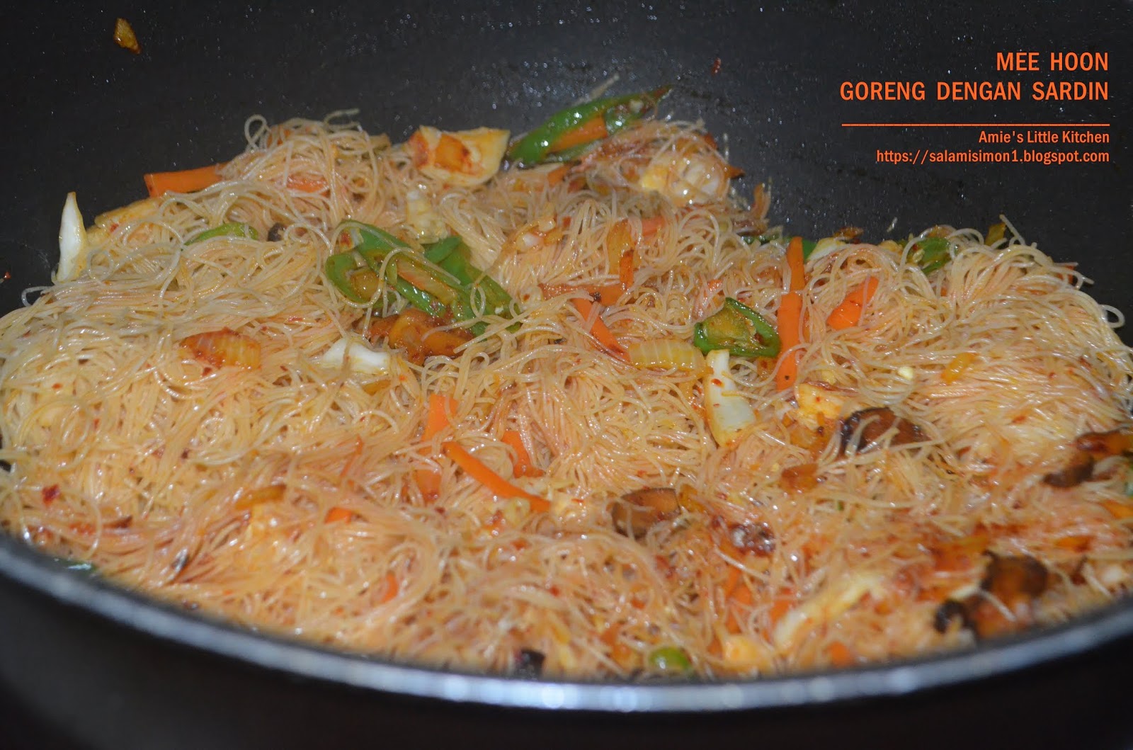 Mee Hoon Goreng dengan Sardin - Amie's Little Kitchen