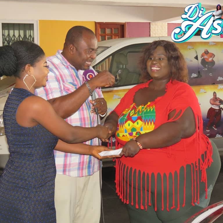 Precious Mensah PM has big tummy, backside.