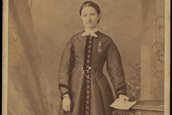 The Civil War of the United States: Mary Edwards Walker, born November ...
