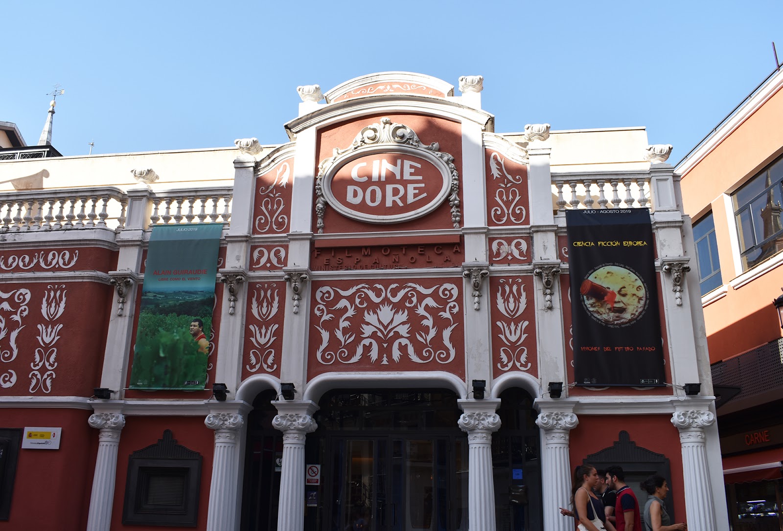 LA MIRADA ACTUAL: "El Doré. El cine de los buenos programas”, libro ...