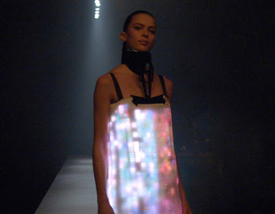 Hussein Chalayan : Fashion Narratives | FASHION INSTALLATION