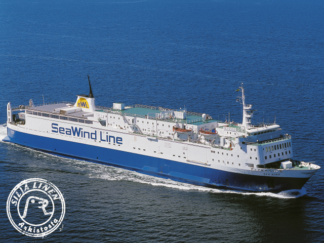 Merellä @ www.valkeatlaivat.net : Siljan Turun laivat / SeaWind Line ...