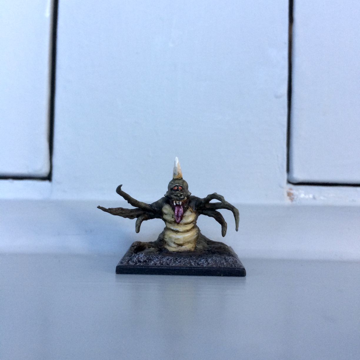 Hobgoblinry: Zargons of differing dimensions