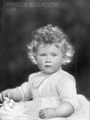 Picures of Queen Elizabeth II As A Child : Posted by Gillian Hammerton ...