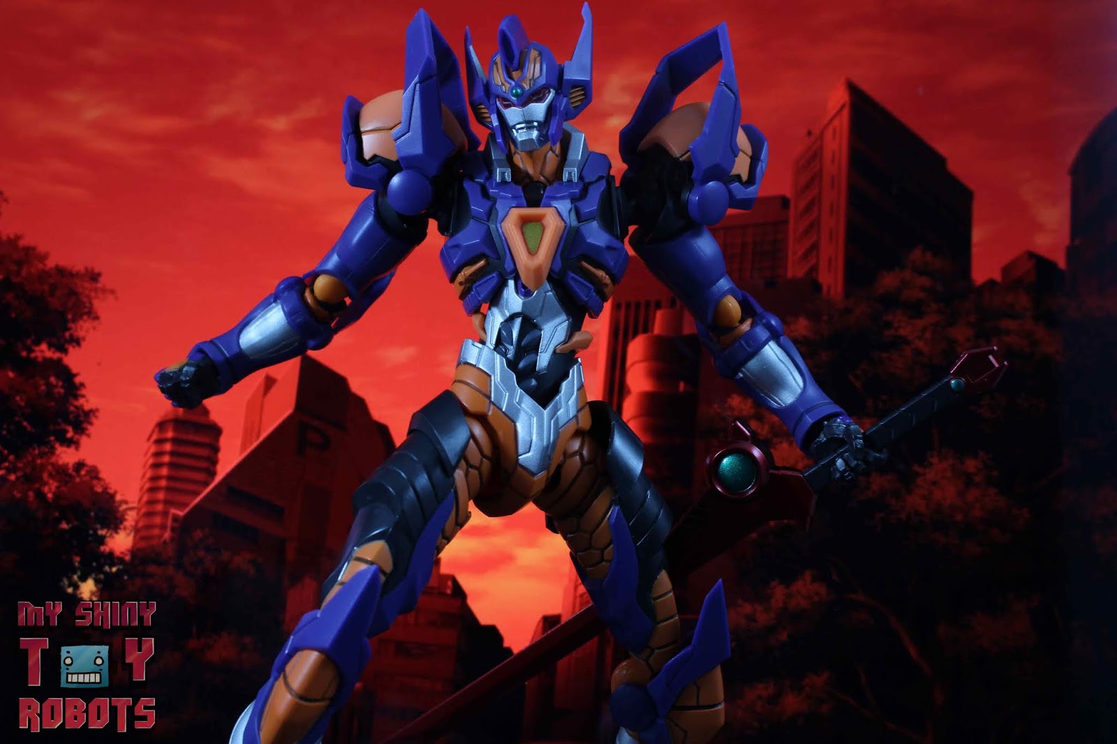 My Shiny Toy Robots: Toybox REVIEW: Figma Gridknight