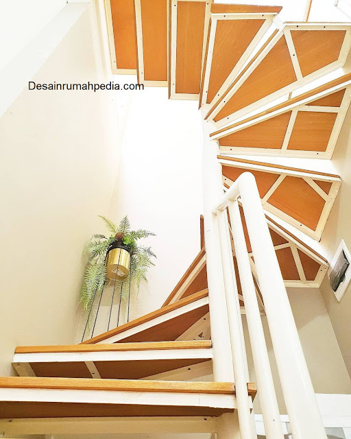 Inspirasi Model Tangga Minimalis Untuk Rumah Sederhana dengan Ruangan ...