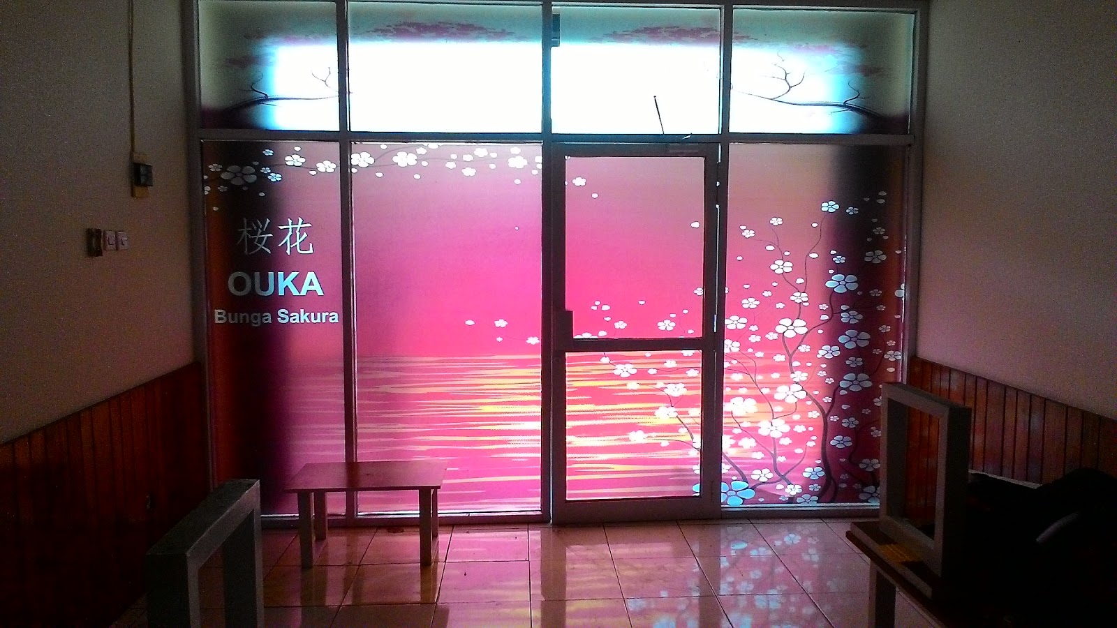 STIKER KACA ~ KACA FILM & STICKER KACA