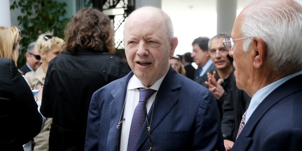 Το ΒΗΜΑ της Ιτέας: ΣΤΟ «ΜΑΤΙ» ΤΟΥ ΟΙΚΟΝΟΜΙΚΟΥ ΕΙΣΑΓΓΕΛΕΑ Ο «ΜR ΔΟΛ ...