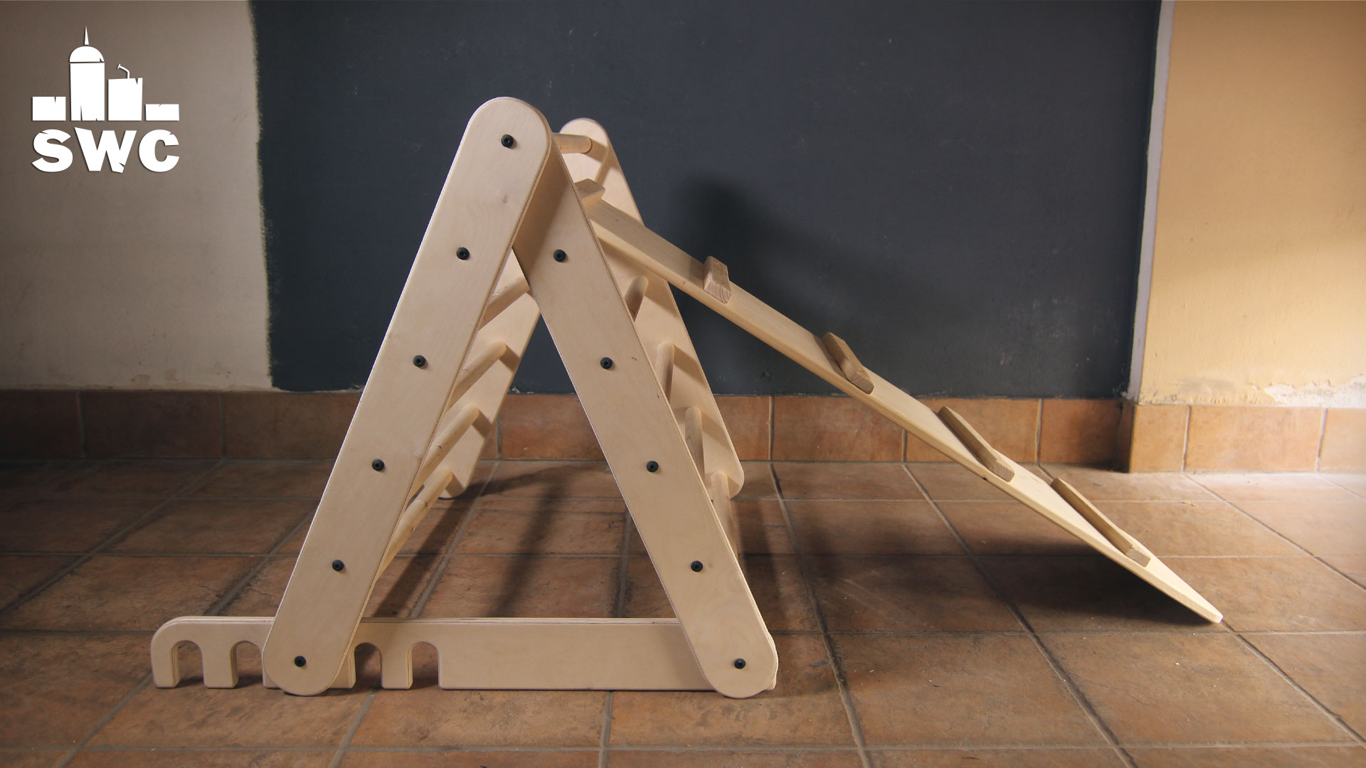 scrap wood city: How to make a DIY Pikler climbing triangle
