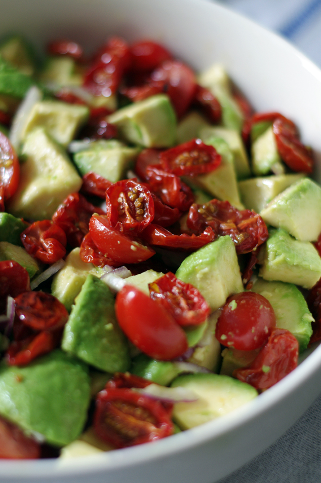 Slomo S CHTIG NACH AVOCADO TOMATEN SALAT Slomo S CHTIG NACH AVOCADO TOMATEN SALAT