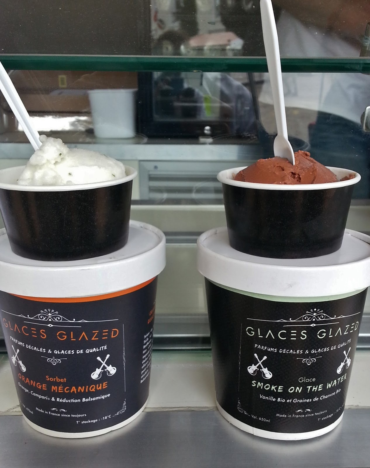 Les Tasters: Glaces Glazed
